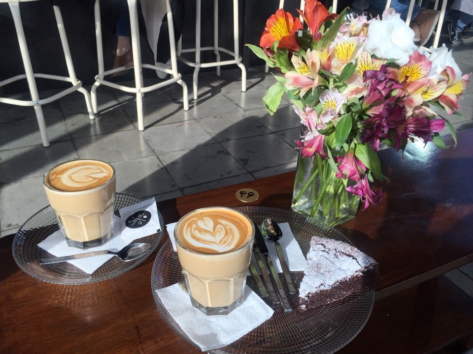 اطلاعات کامل سام کافه در شهر تهران | لست سکند