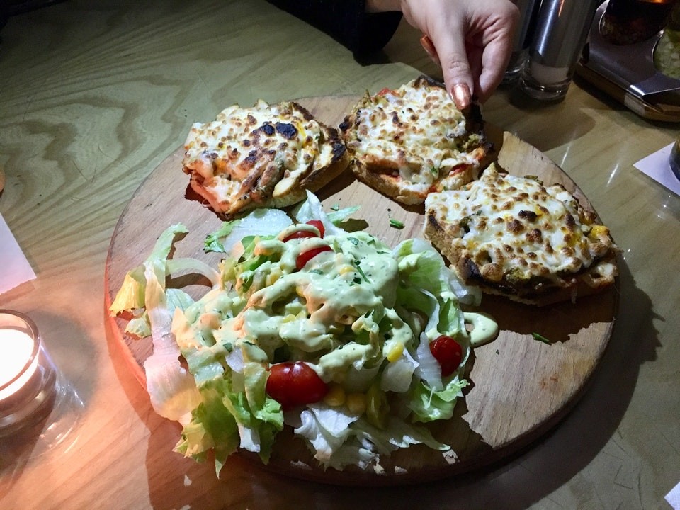 اطلاعات کامل رستوران نیکان در شهر اصفهان | لست سکند