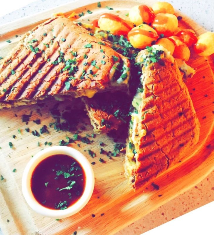 اطلاعات کامل کافه ویونا پلاس در شهر تهران | لست سکند