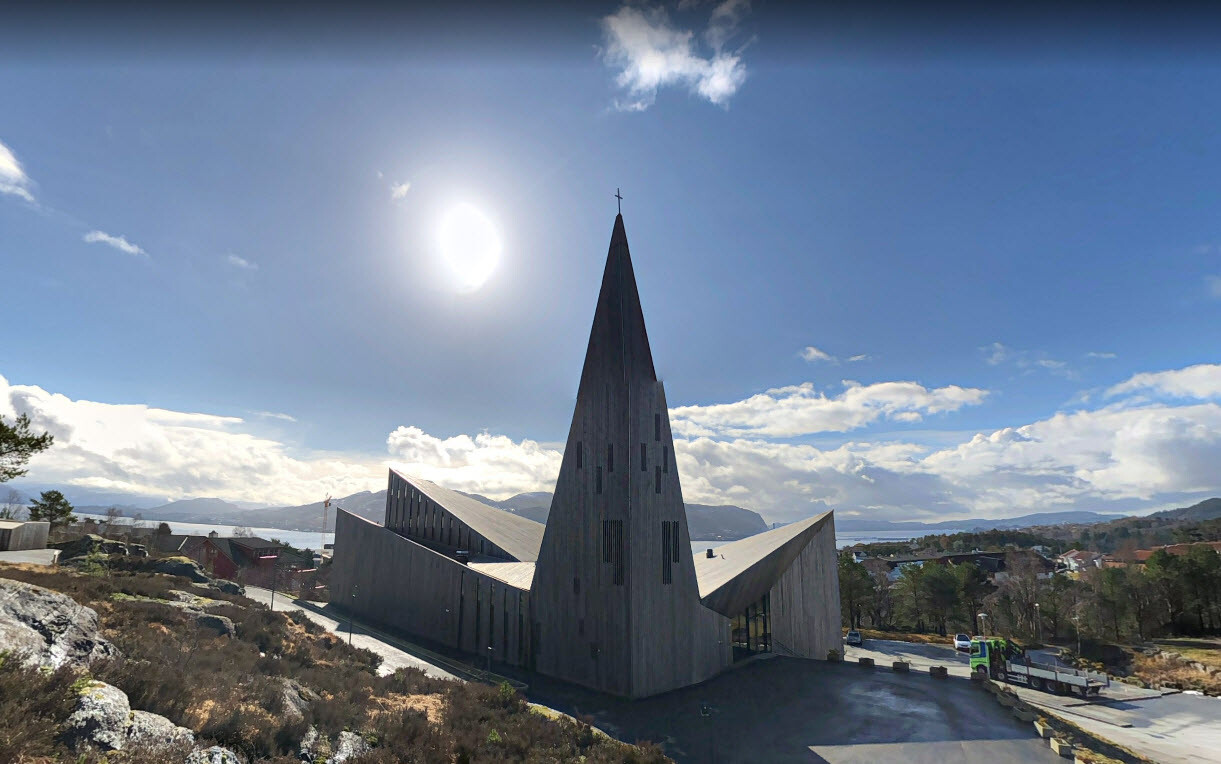 کلیسای جامع نارویک نروژ: همه آنچه قبل از رفتن باید بدانید | لست سکند